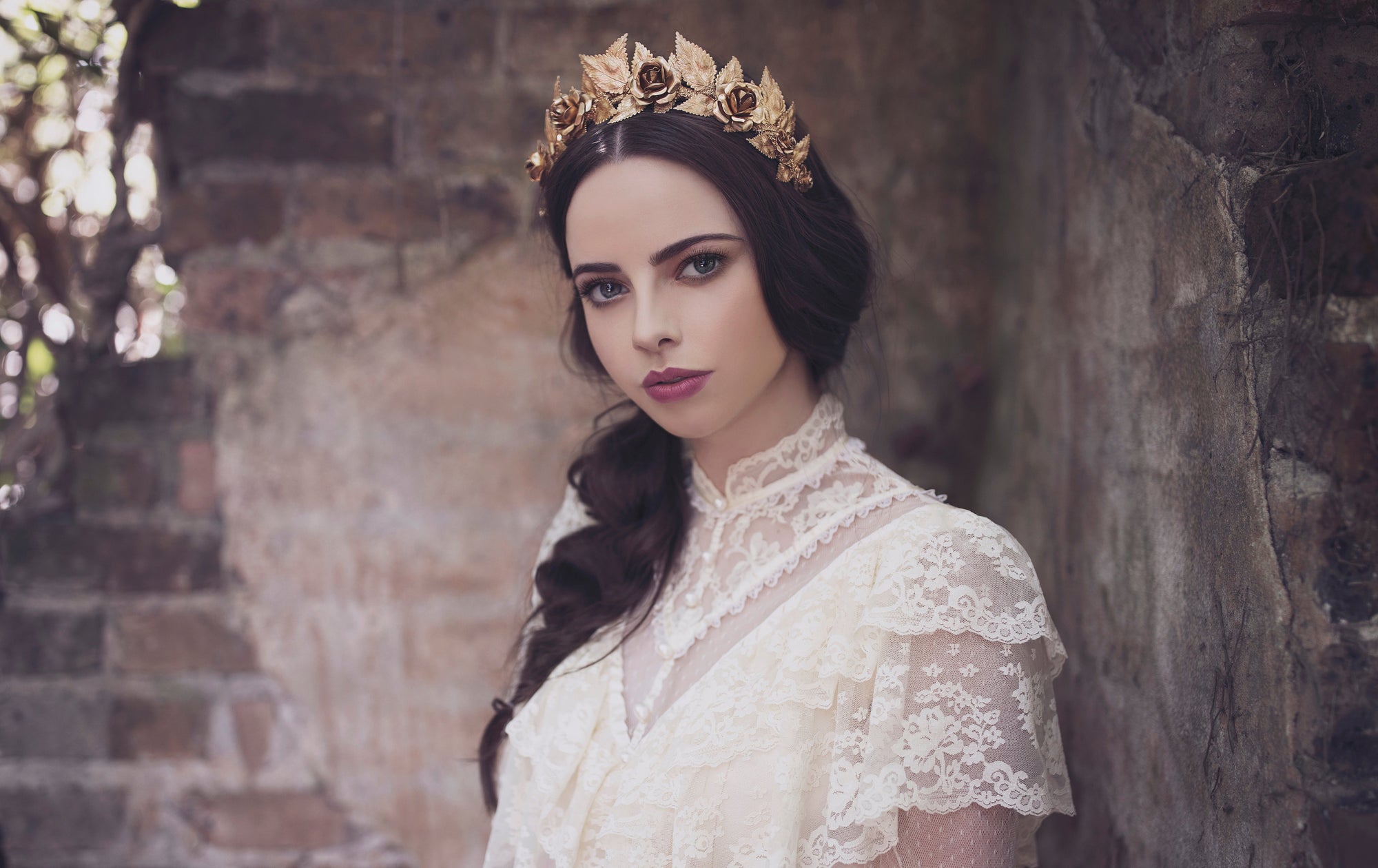 Viktoria Novak: Handcrafted Headpieces & Bridal Crowns | Brisbane ...